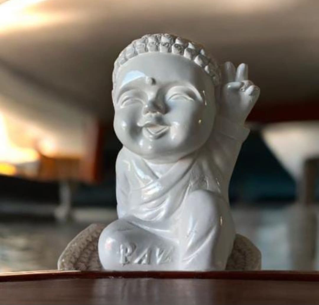 Buda bebé grande 20 cm (promedio) - Aromas Mágicos